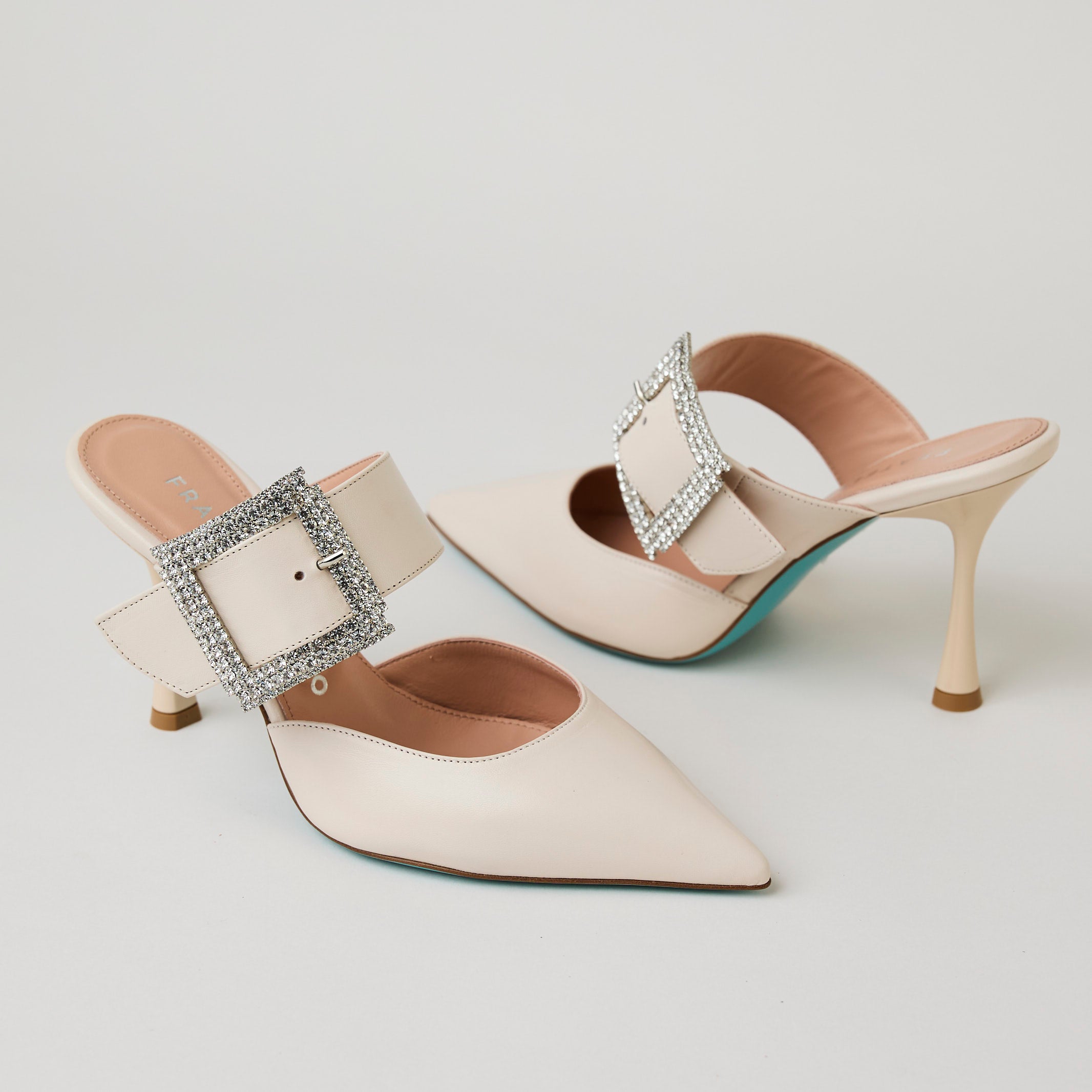 Fratelli Russo Cream Leather Sliders, Nozomi Shoe Boutique