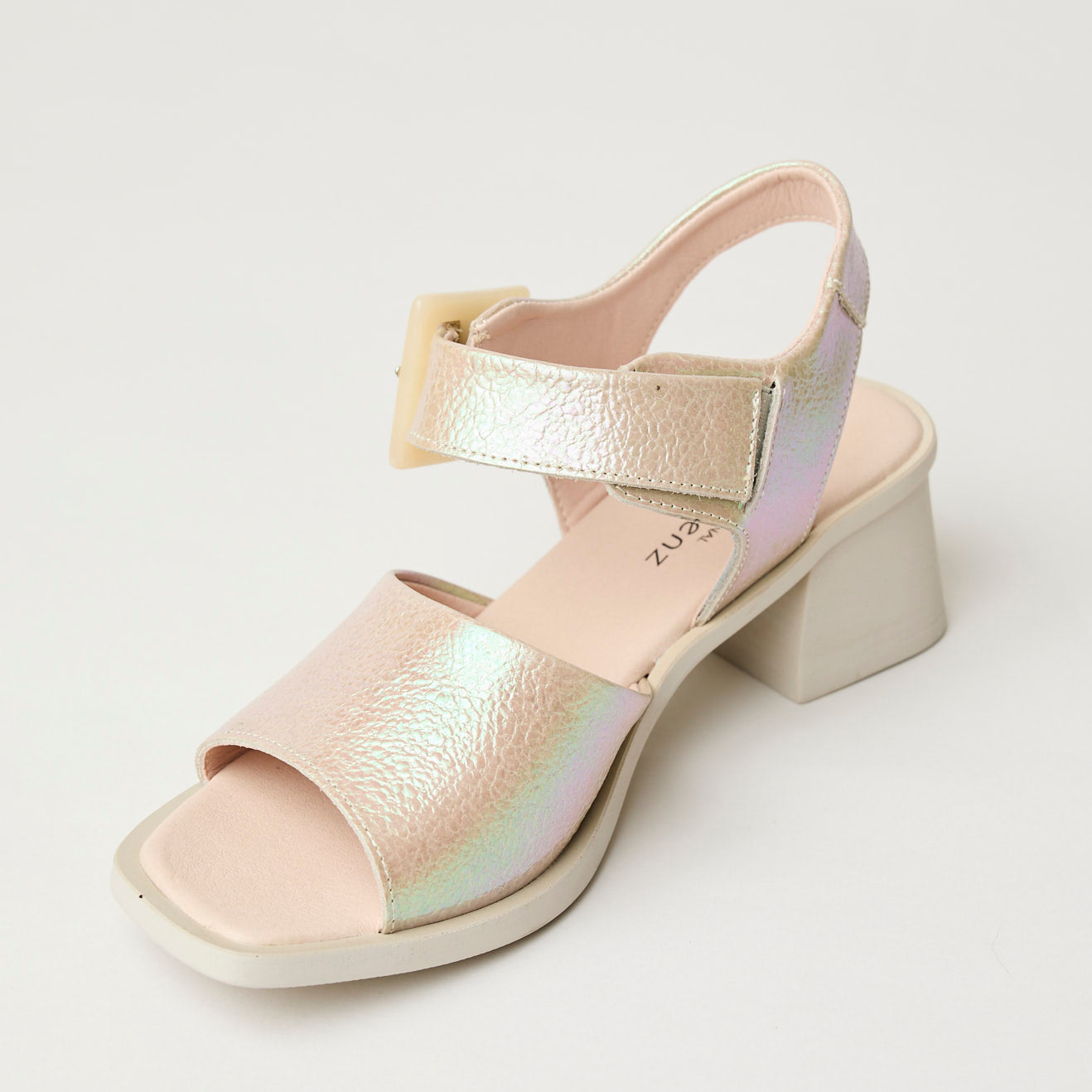 Jose Saenz Pearlised Leather Sandals | Shop online @ Nozomi