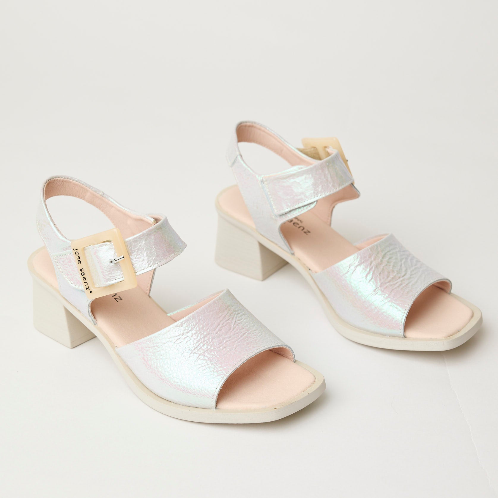 Jose Saenz Pearlised Silver Leather Sandals | Shop online @ Nozomi