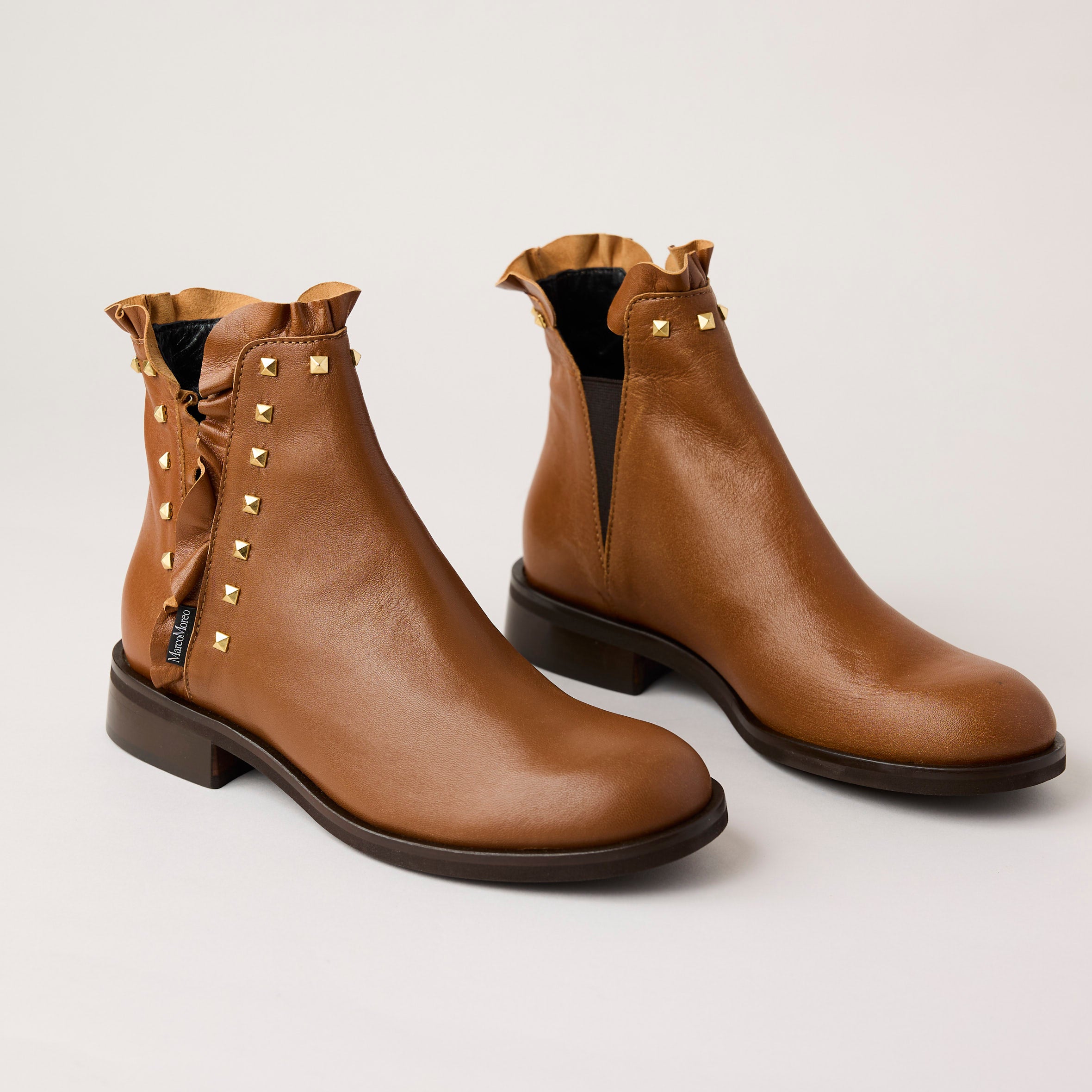 Marco Moreo Tan Leather Chelsea Boots | Shop online @ Nozomi